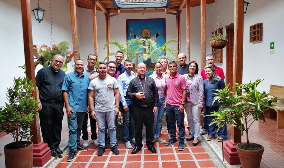 Monseñor César Alcides Balbín Tamayo, Obispo De Cartago, Colombia ...